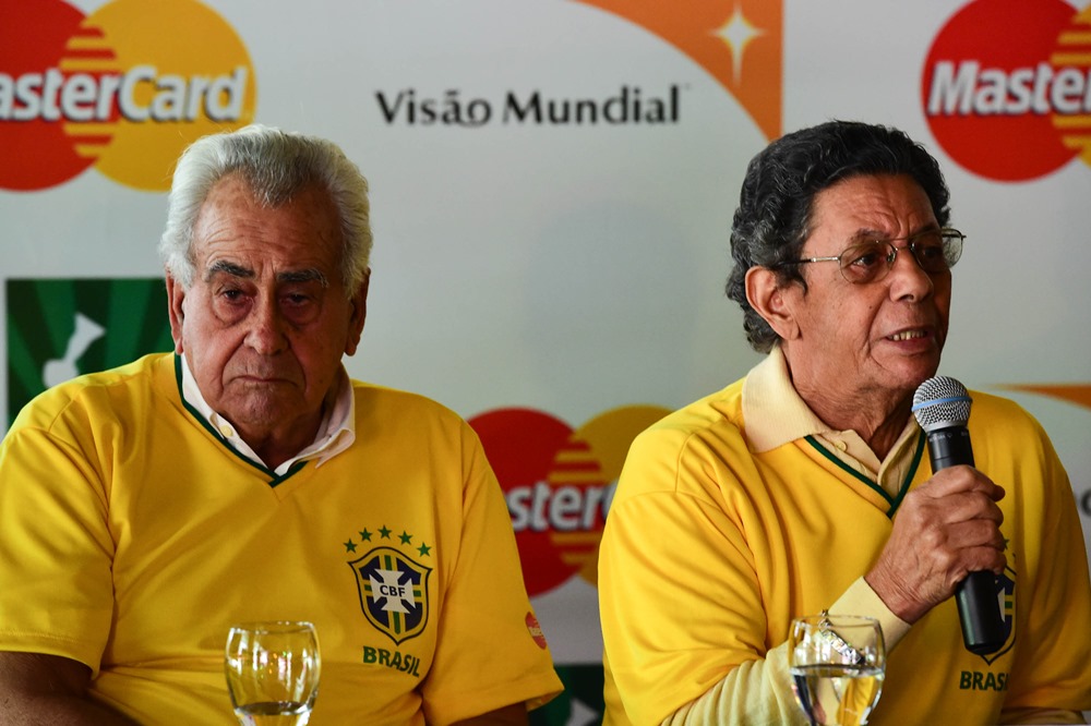 Fotos da carreira de zito lendario jogador do futebol brasileiro ...