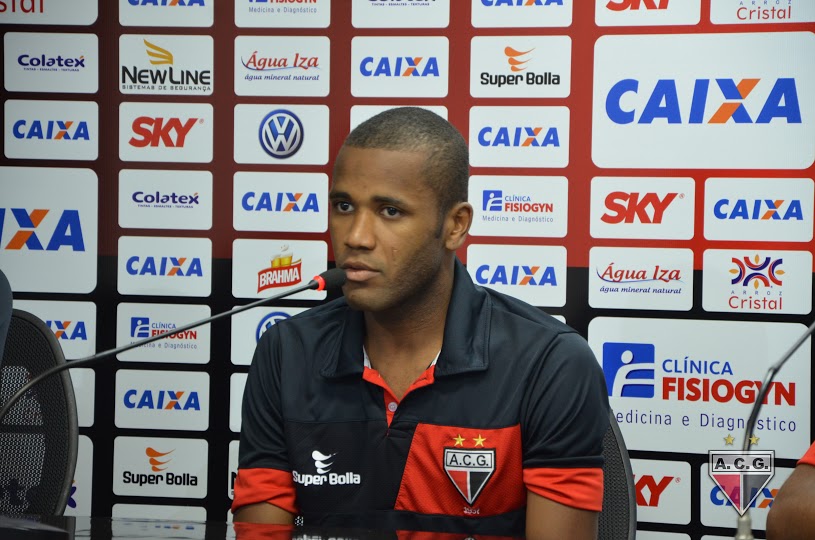 Após quarta vitória seguida, Willie já pensa no jogo contra o Oeste ...