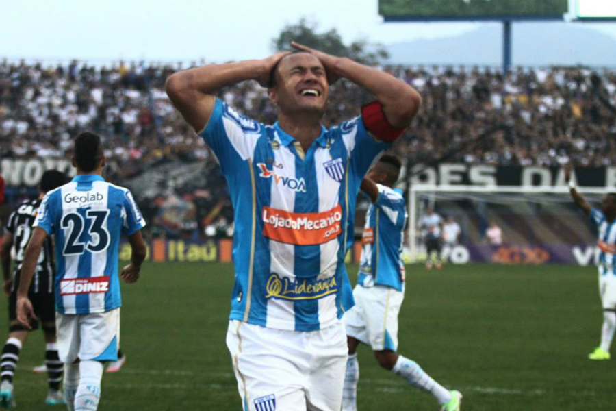 Jéci lamenta situação delicada e entende que Avaí “não merecia” revés ...