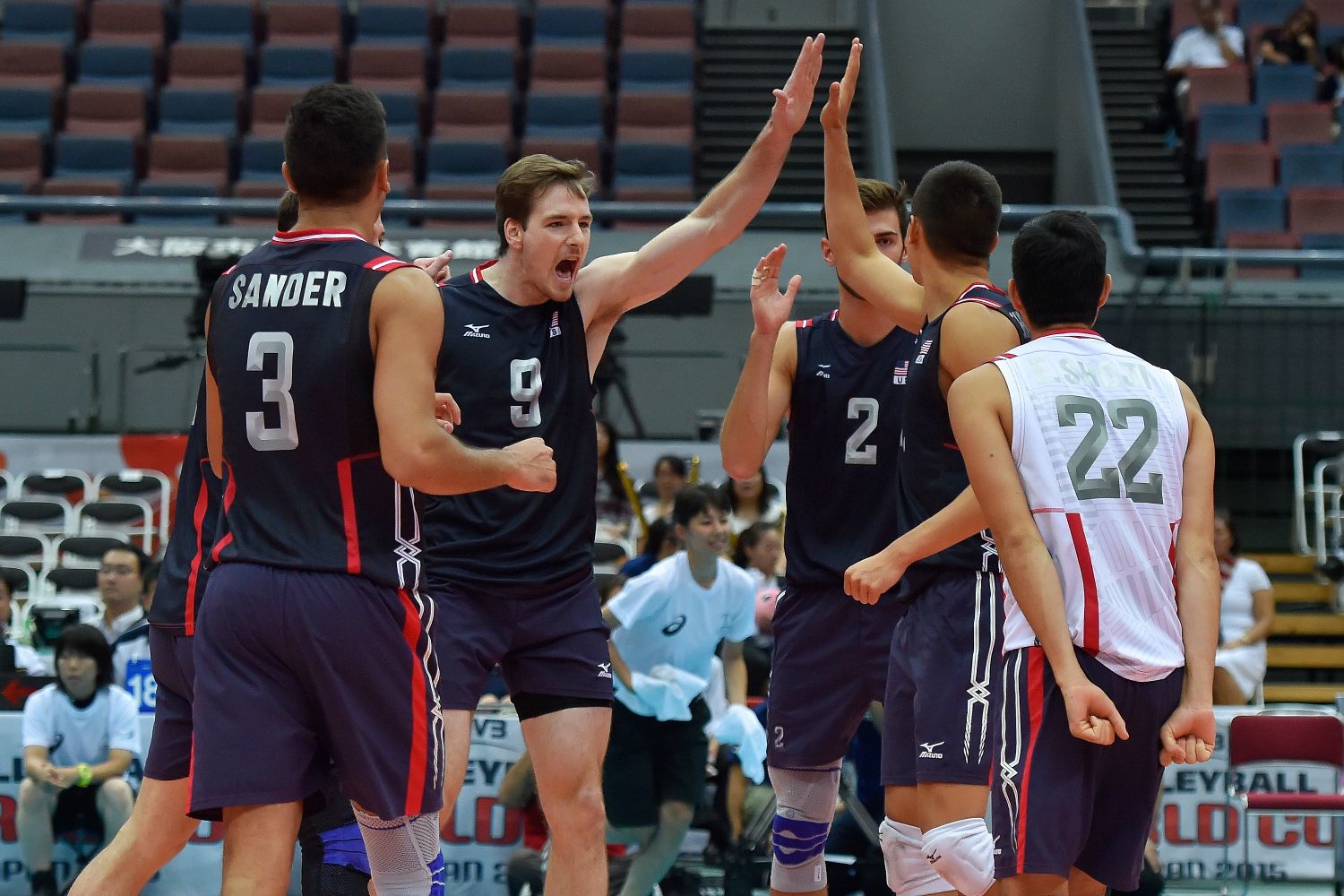 Favoritos vencem e EUA seguem liderando a Copa do Mundo - Gazeta Esportiva