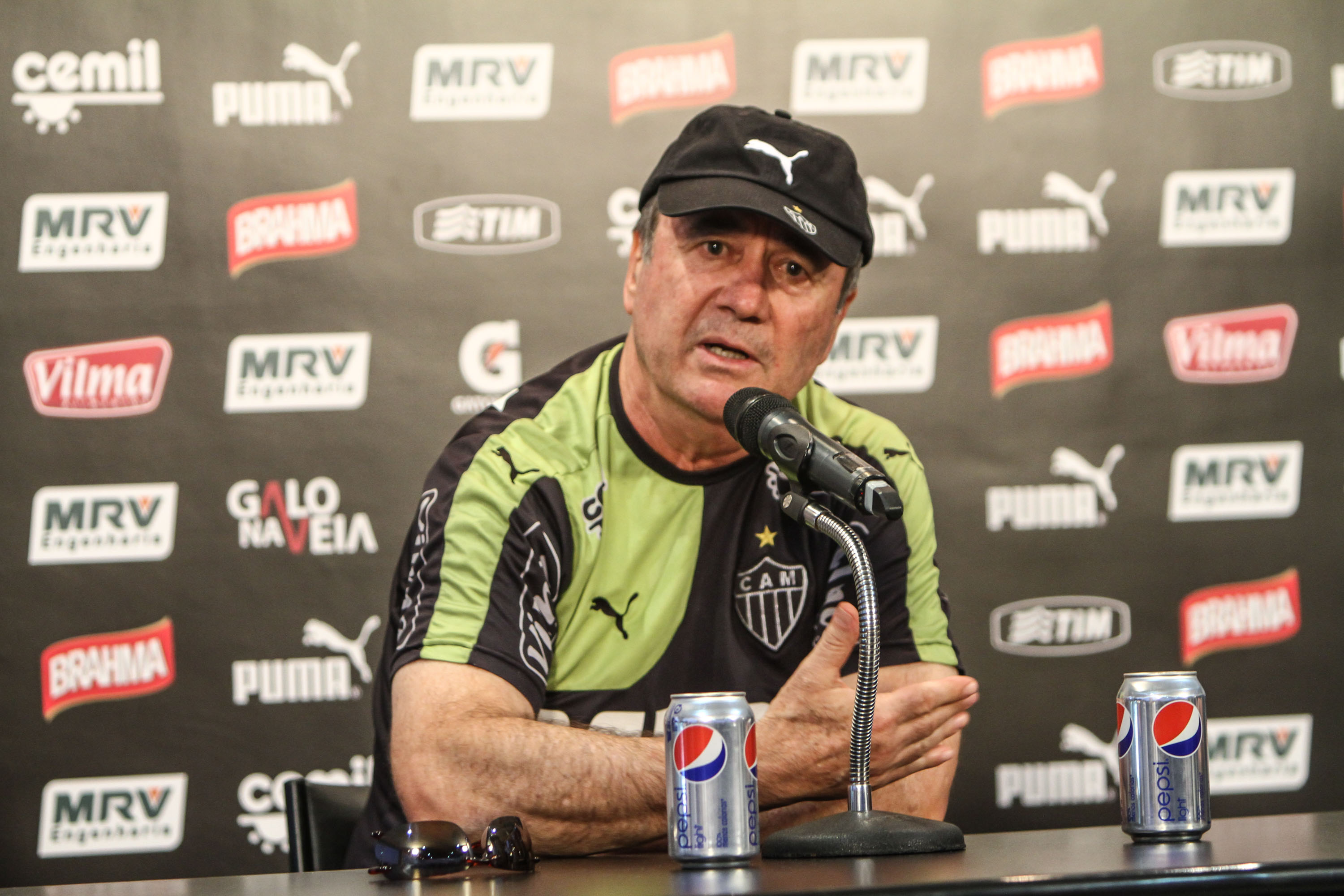 Levir estuda opções para montar meio-campo do Galo contra o JEC ...