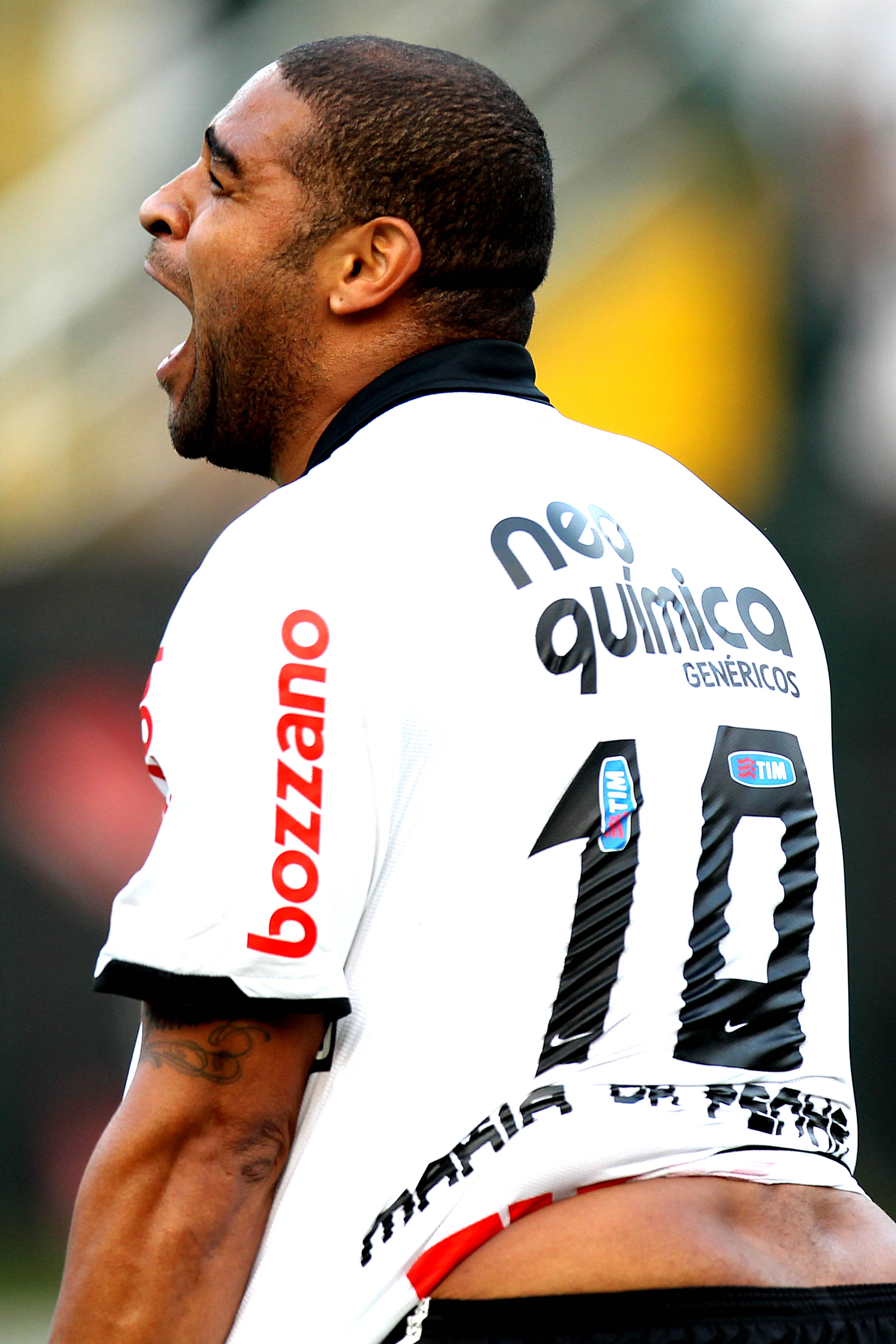 Adriano Imperador completa 40 anos: veja fotos do ídolo - Gazeta Esportiva