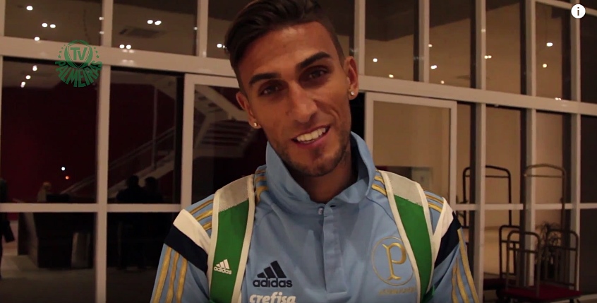 Rafael Marques se emociona na apresentação ao Palmeiras em Itu - Vídeos ...