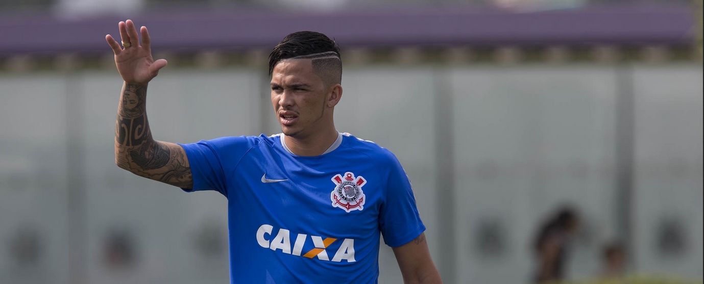 Timão faz treino leve e Luciano mostra pontaria calibrada entre os ...