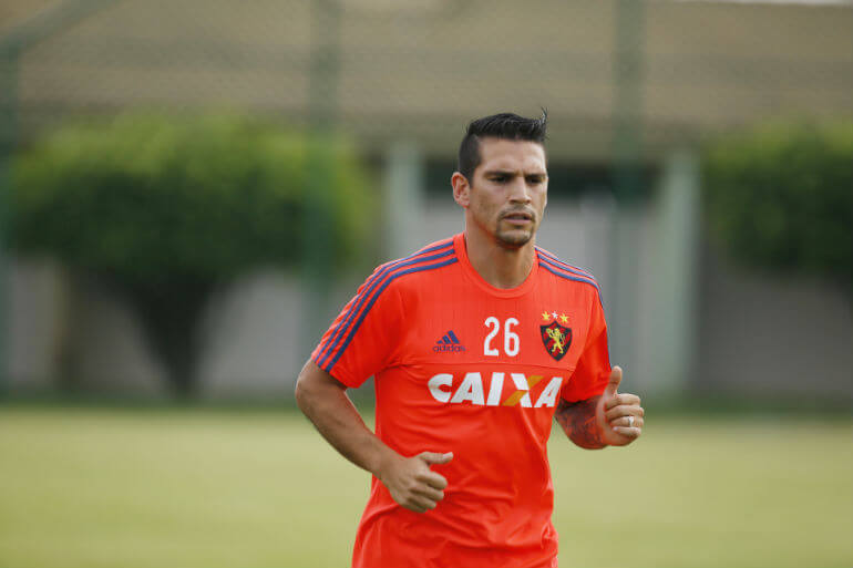 Mark González não disputa o clássico de domingo contra o Santa Cruz ...