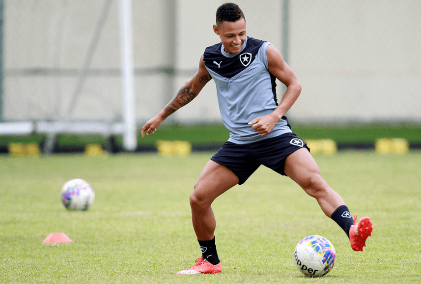 Antes do clássico, Ricardo Gomes testa Neilton entre titulares - Gazeta ...