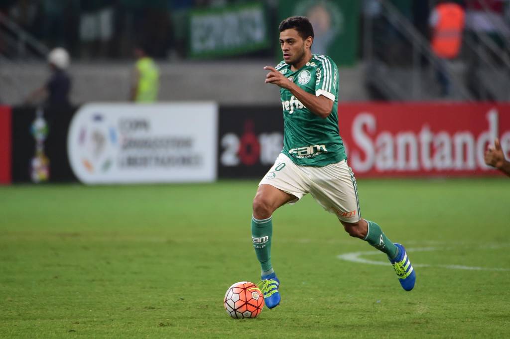 Cleiton Xavier deixa ostracismo e vira esperança para o Brasileiro ...