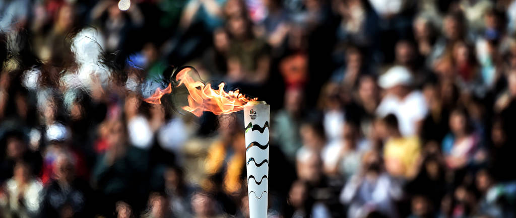 Tocha Olímpica chega ao Brasil para iniciar trajeto por 300 cidades do ...