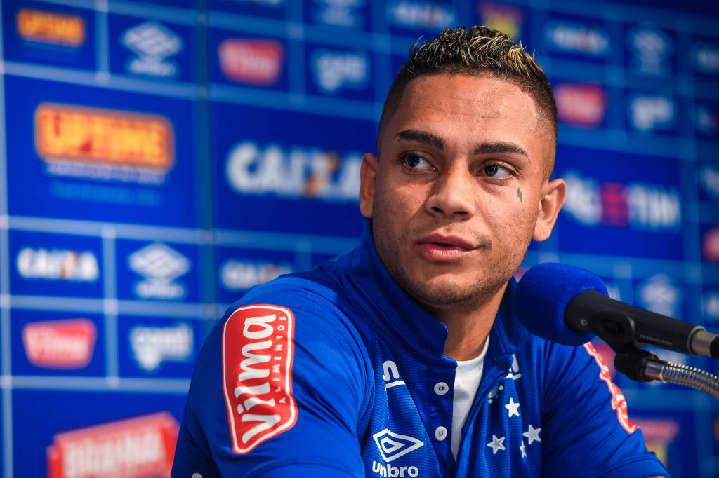 Apresentado, Bryan celebra volta ao Cruzeiro e lembra passagem por ...