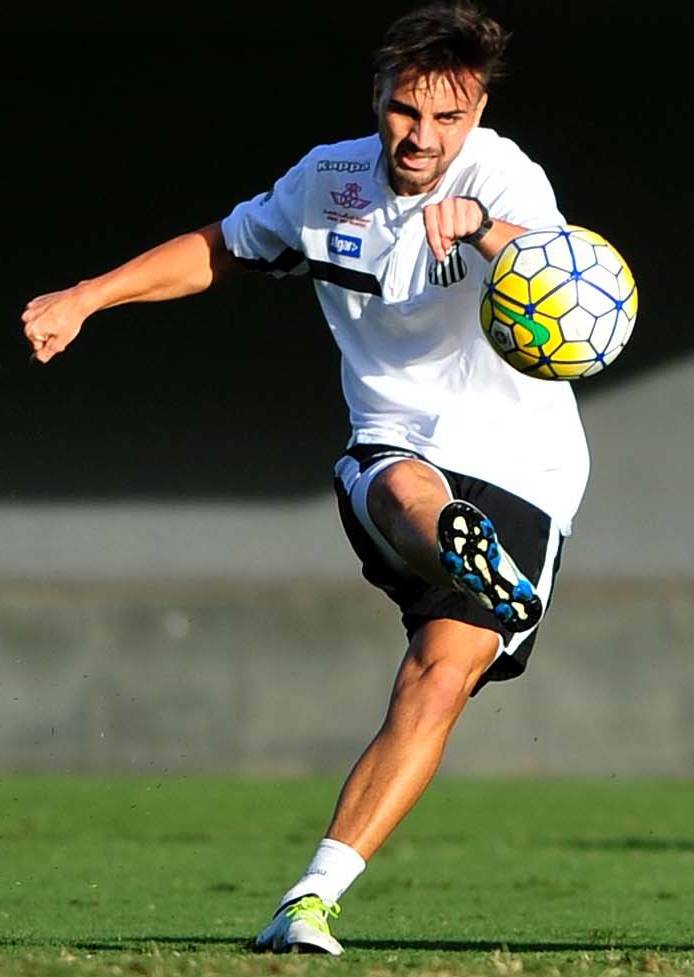 Rafael Longuine deve assumir vaga de Lucas Lima contra o Figueirense ...