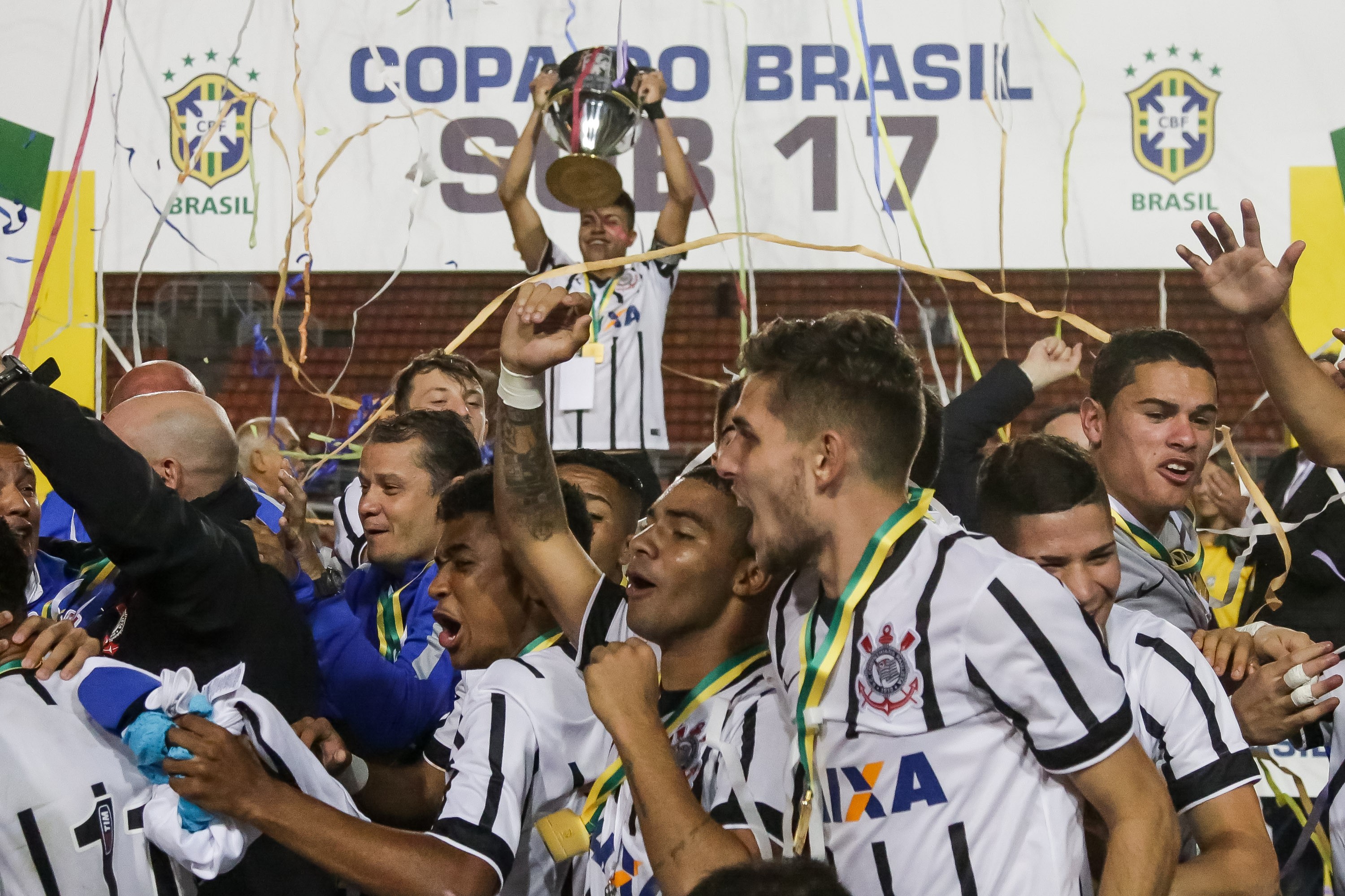 Corinthians vence o Sport por 2 a 0 e conquista a Copa do Brasil sub-17 ...
