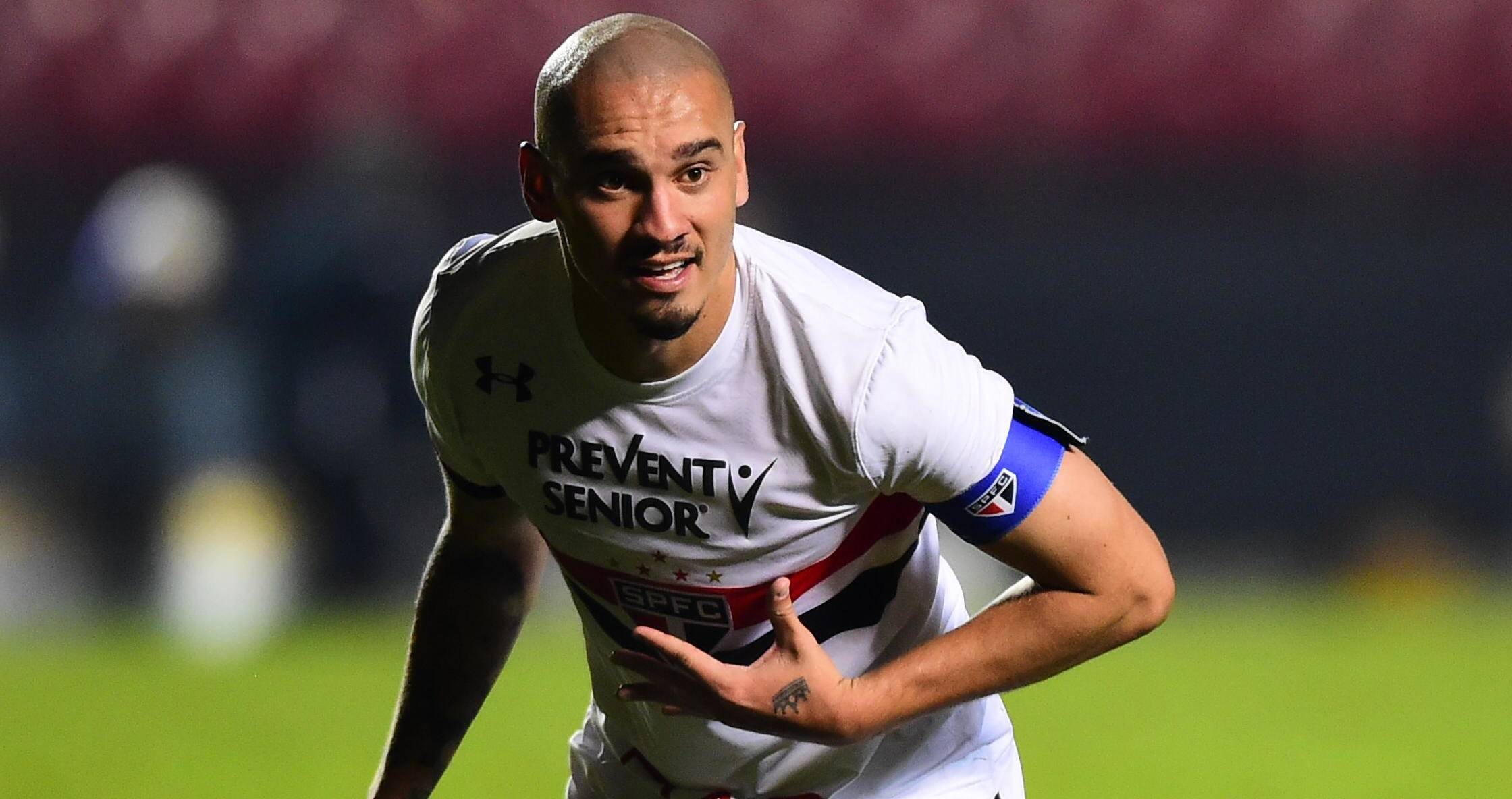 Maicon destaca motivação para primeiro Majestoso da carreira - Gazeta ...