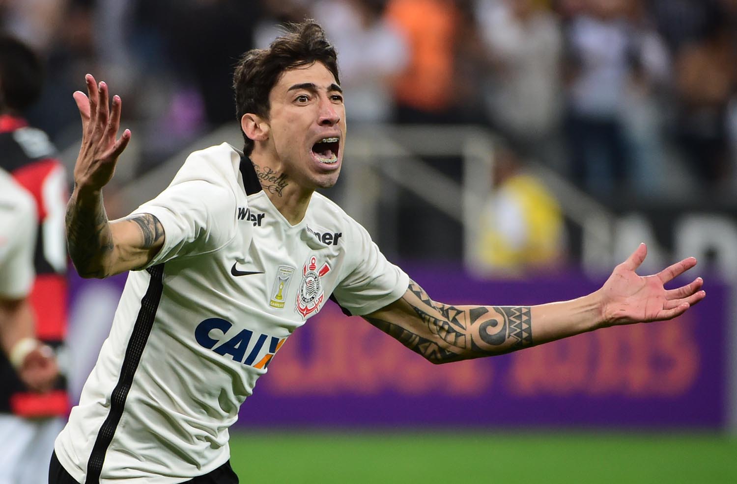 Em nova posição, Rildo briga por titularidade e ganha elogios no Timão ...