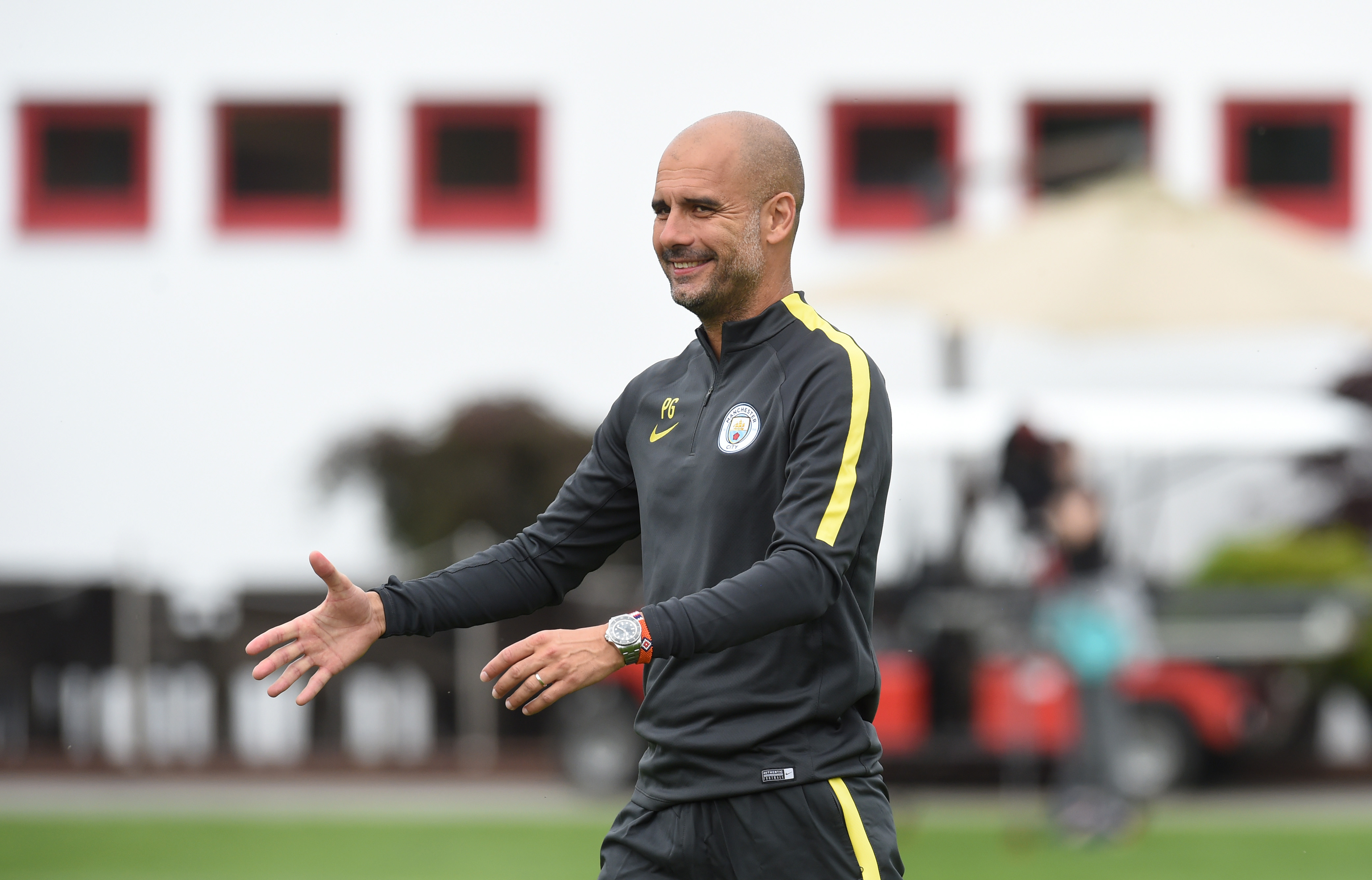 Aprendi com Guardiola mais do que em toda minha carreira, diz meia do ...