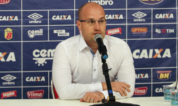 Thiago Scuro comenta decisão por Mano e admite erros da diretoria ...