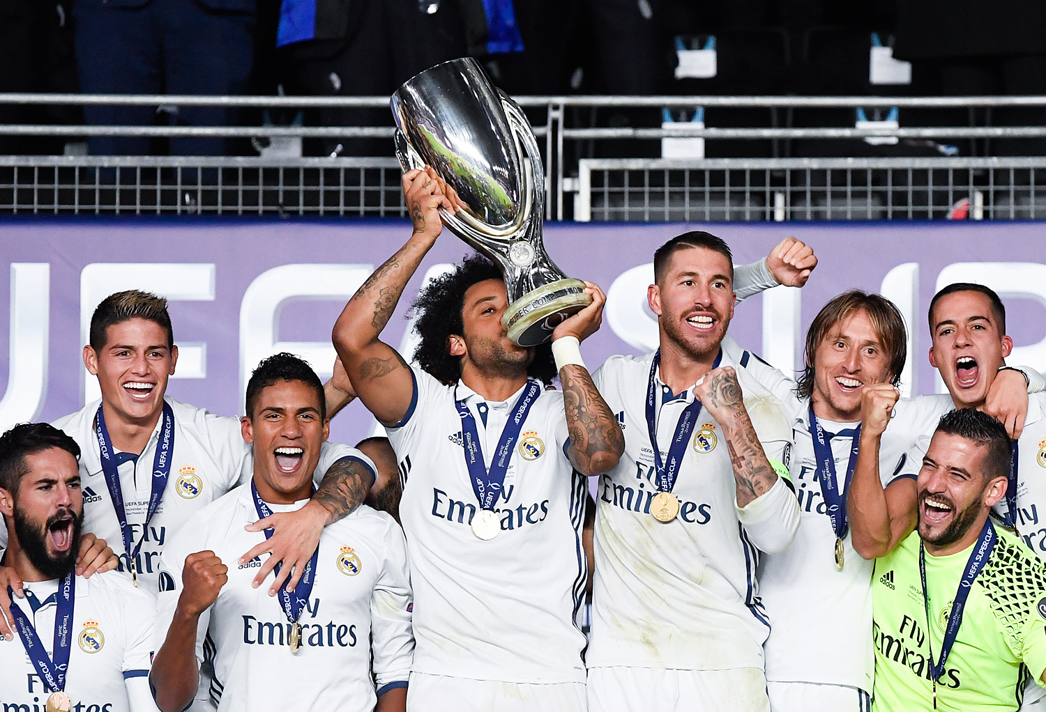 Sergio Ramos herói e golaço na prorrogação dão Supercopa ao Real ...