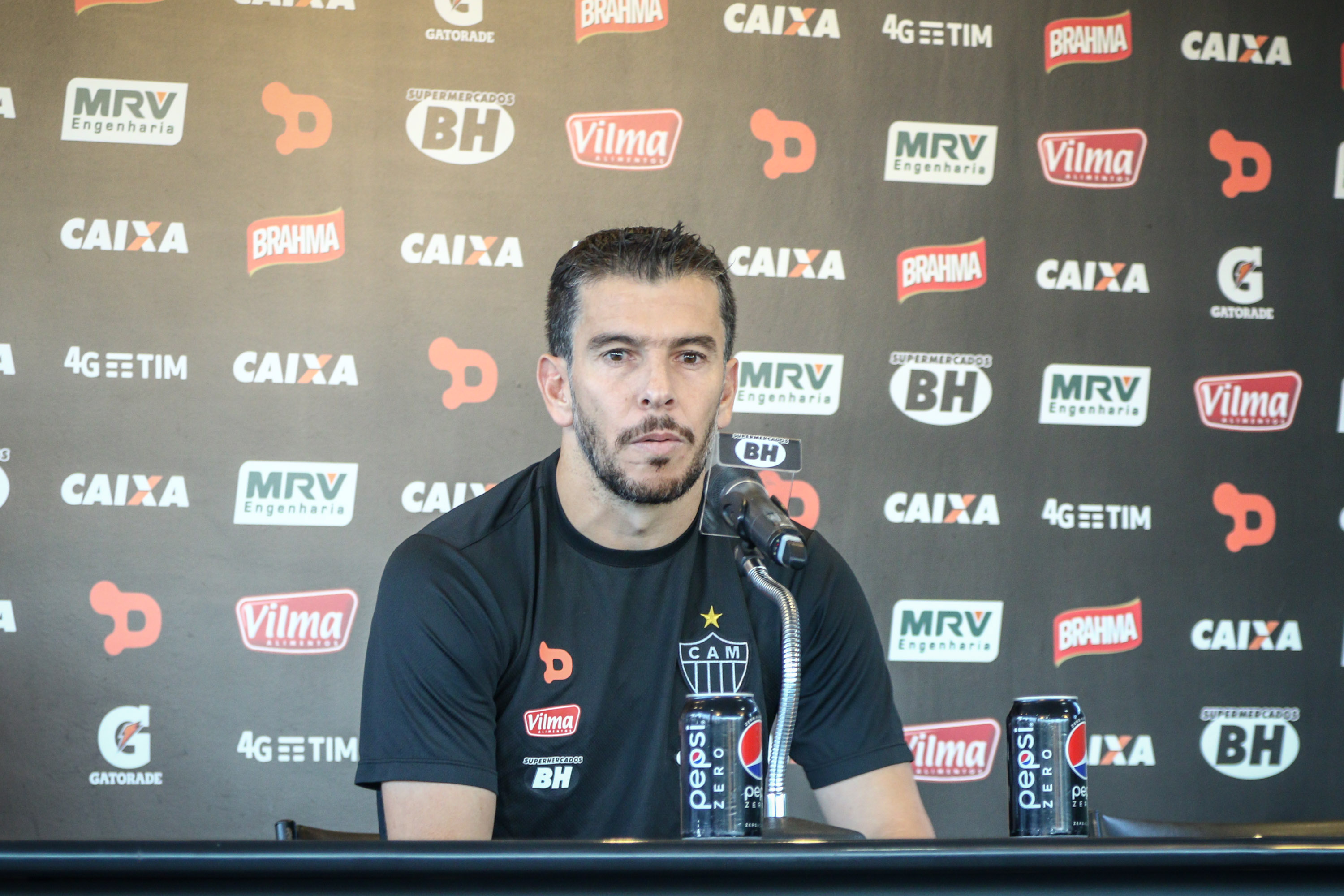 Com contrato no fim, Donizete avisa o Atlético-MG: "Vem clube atrás ...