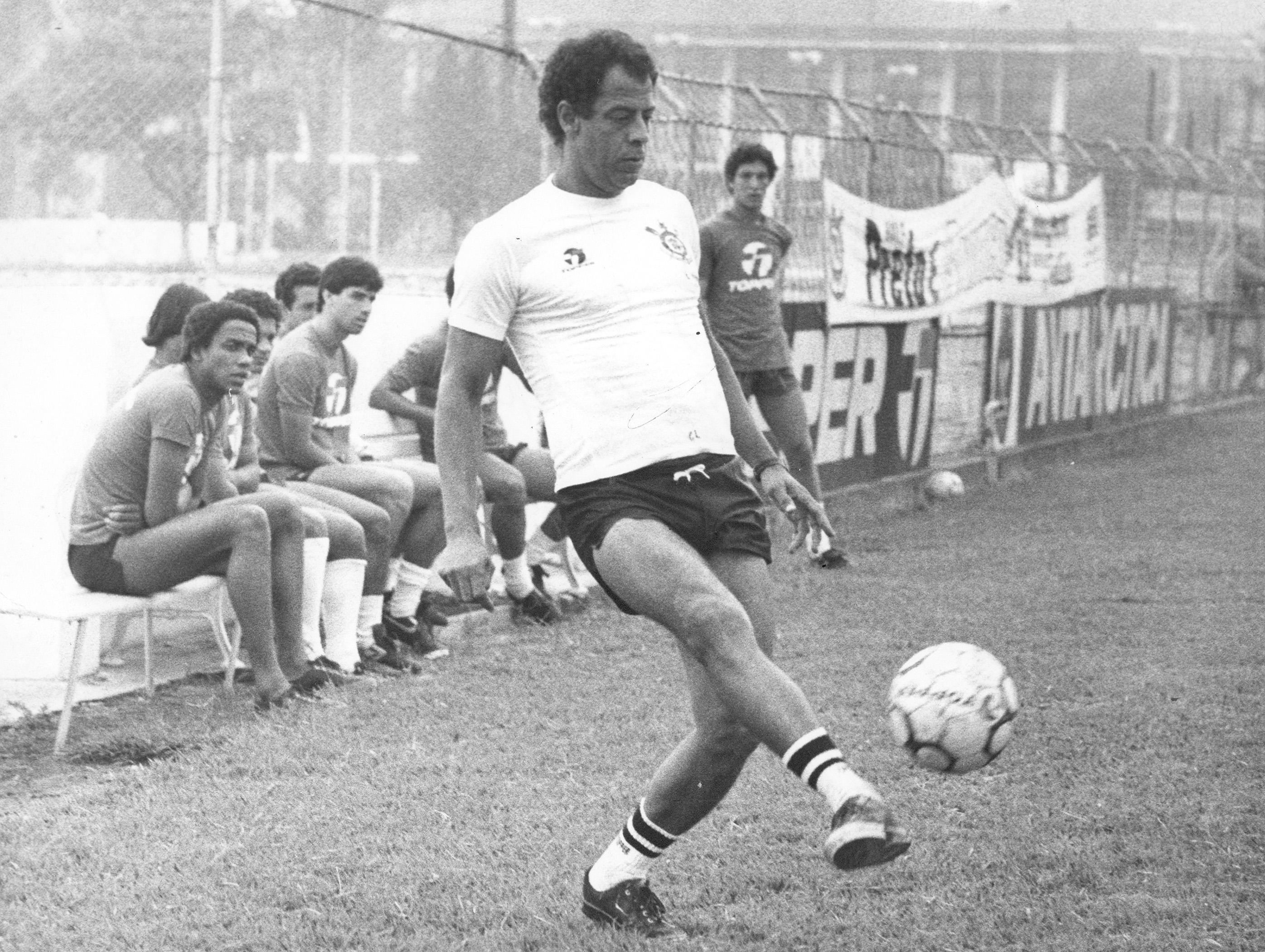Veja as fotos da vida do inesquecível Carlos Alberto Torres - Gazeta ...
