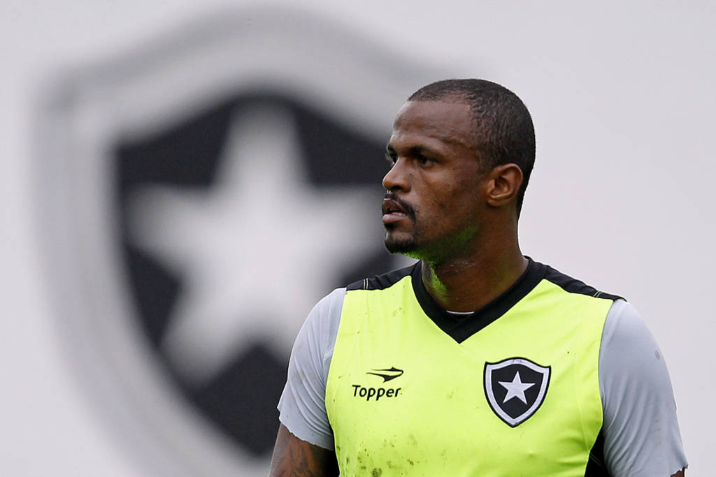 Airton afirma que fama de ser um jogador violento ficou para trás ...