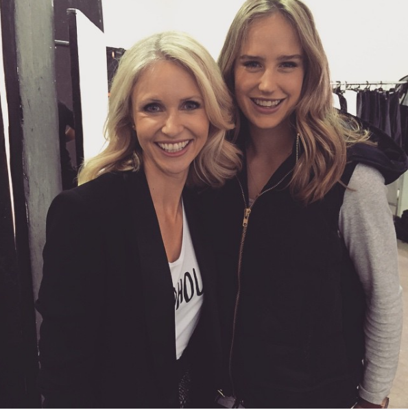 Confira fotos de Ellyse Perry, uma das mais belas do futebol feminino ...