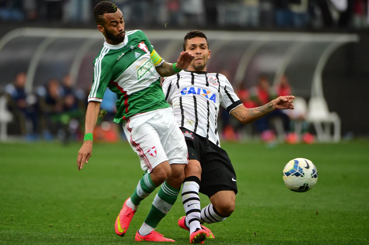 Veja fotos do jogador Petros - Gazeta Esportiva