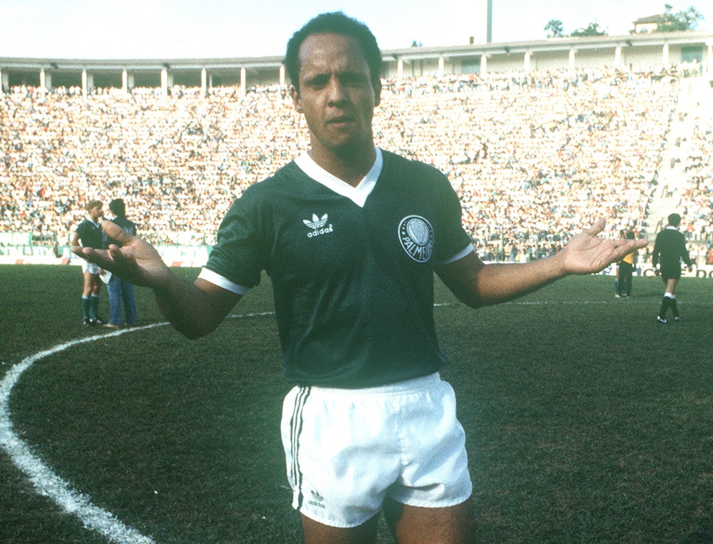 Ex-atacante Reinaldo completa 60 anos: veja fotos do ídolo - Gazeta ...