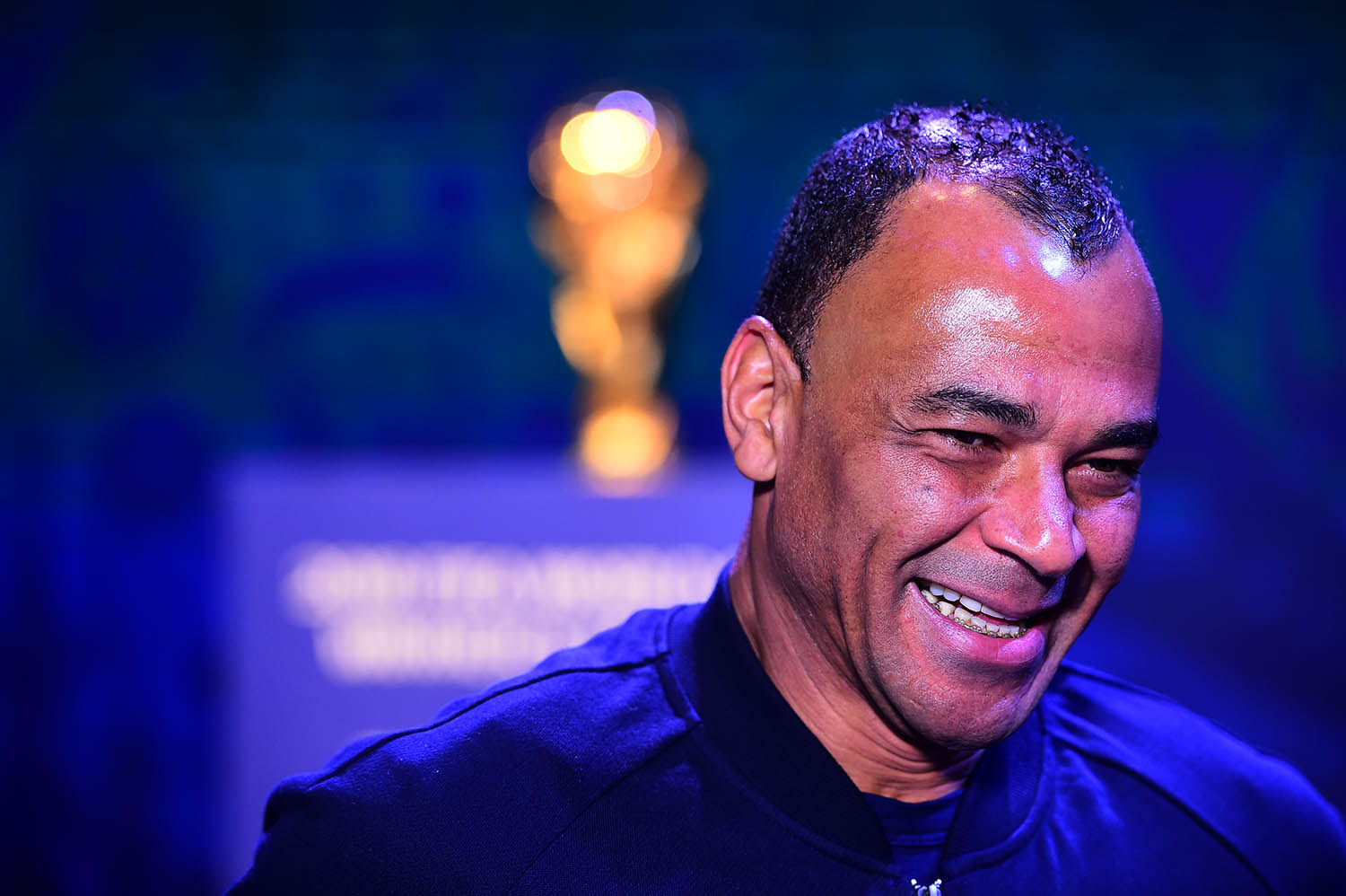 Cafu levanta a taça da Copa do Mundo:veja as fotos - Gazeta Esportiva