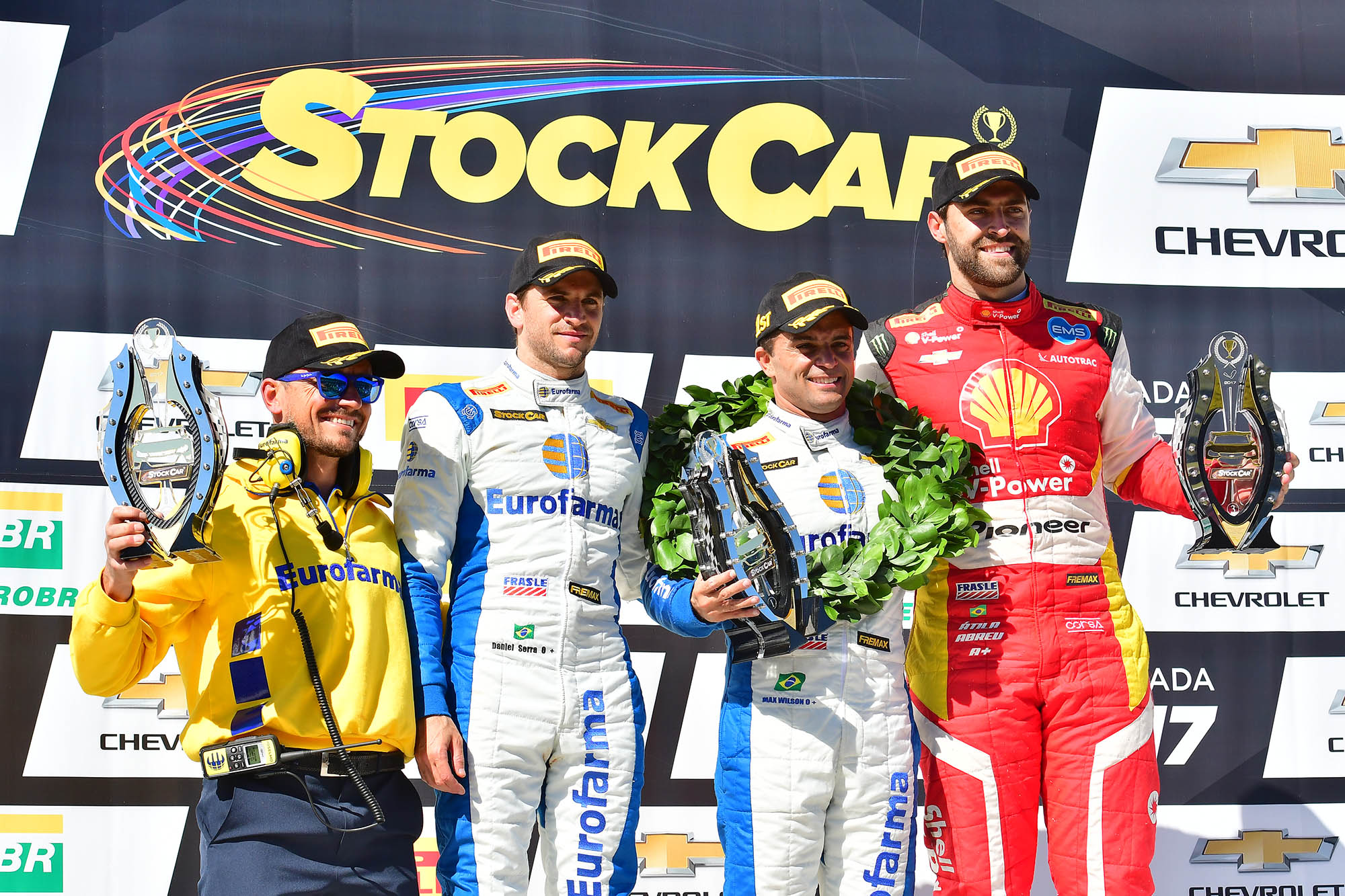 Max Wilson triunfa na primeira corrida em Cascavel; Vitor Genz vence ...