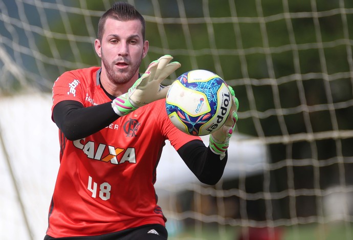 Grêmio oficializa contratação do goleiro Paulo Victor - Gazeta Esportiva