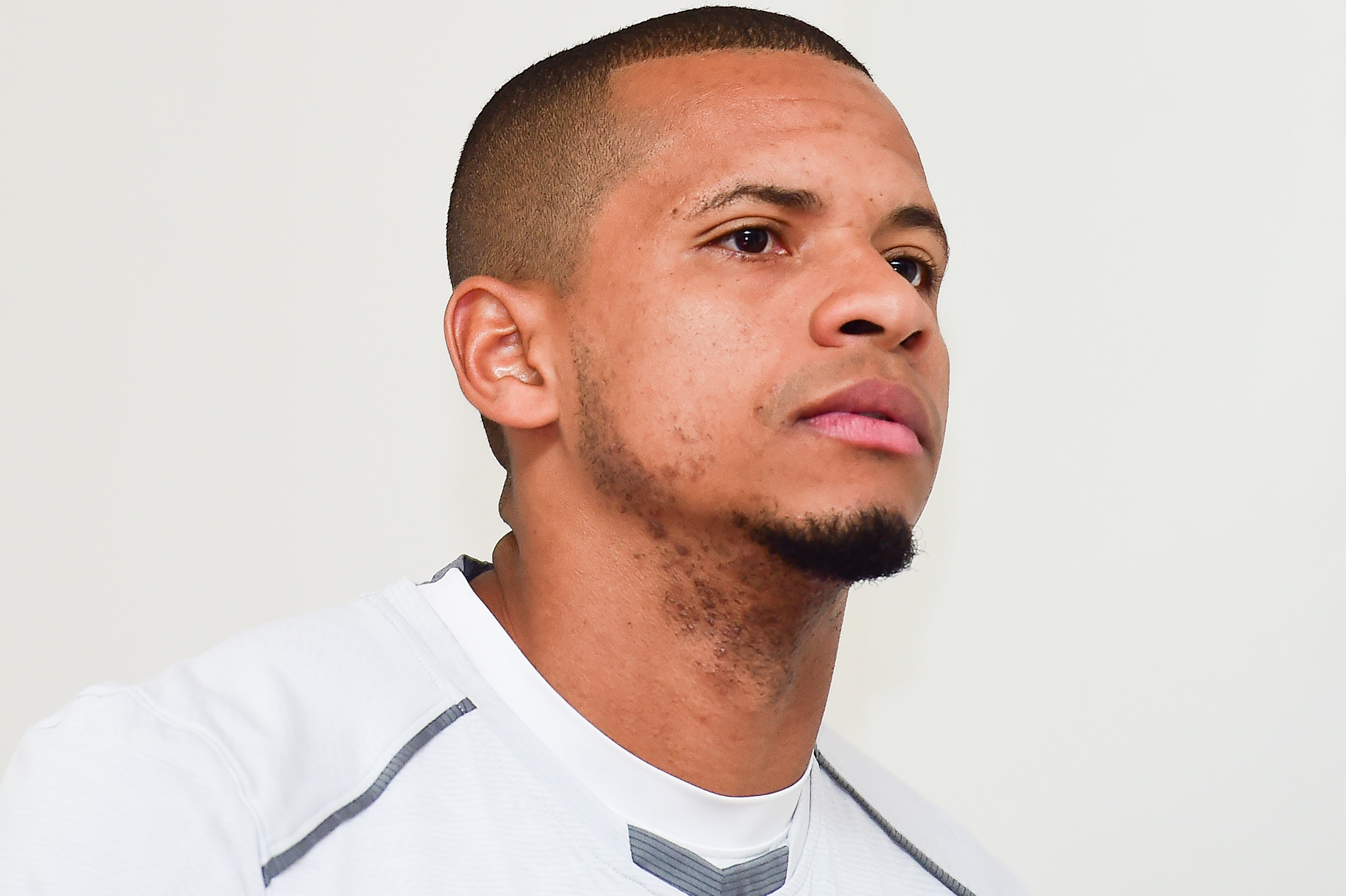 Coletiva do jogador Edimar do São Paulo: veja fotos - Gazeta Esportiva