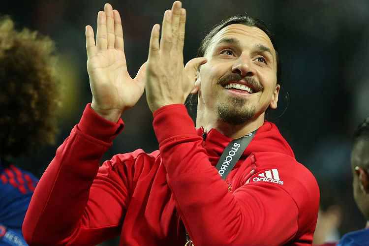 Ibra promete que voltará bem após grave lesão: "Melhor do que antes ...