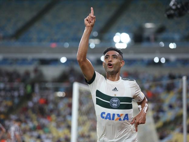 Jogadores Do Coxa Ponderam Sobre Ponto Conquistado Fora De Casa