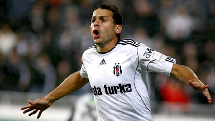 Confira fotos da carreira do atacante Bobô, ex-Corinthians e Grêmio ...