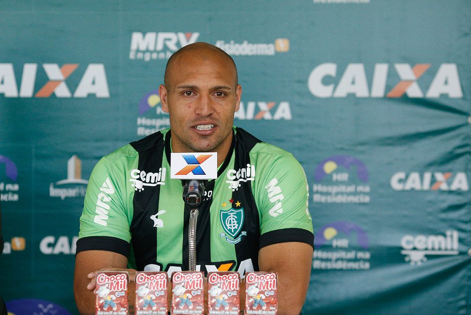 Edno está perto de deixar América-MG para jogar por time português ...