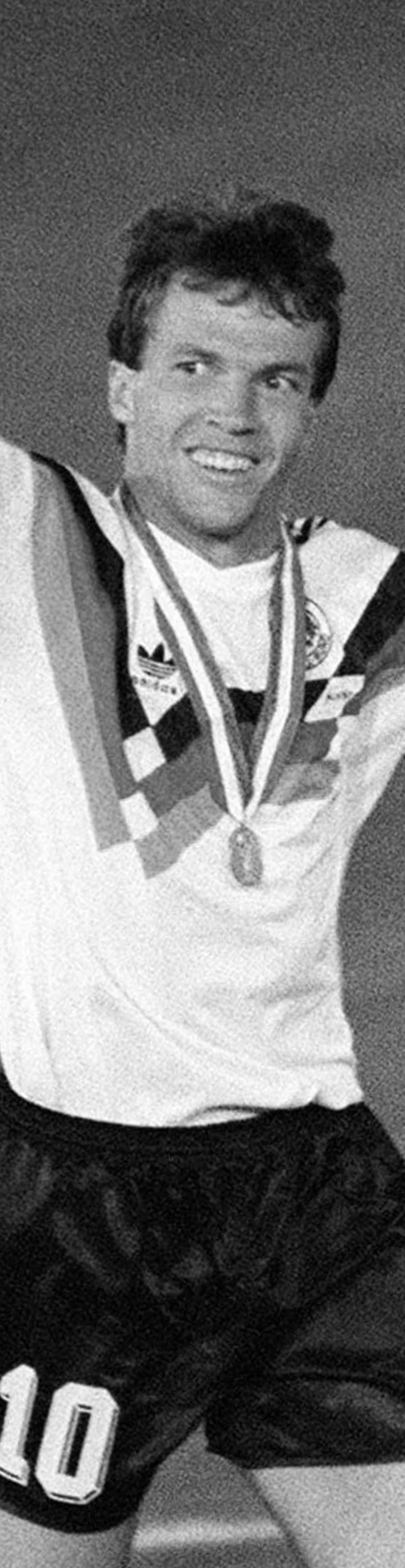 LOTHAR MATTHÄUS - Gazeta Esportiva