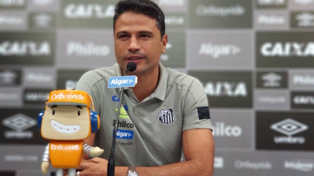 Santos tentará tocar departamento de futebol sem William Machado - Gazeta Esportiva