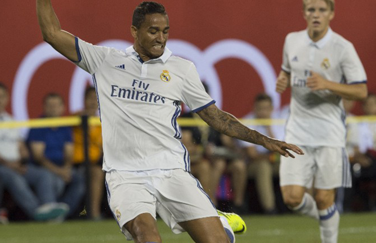 Relembre a carreira do lateral Danilo em fotos - Gazeta Esportiva