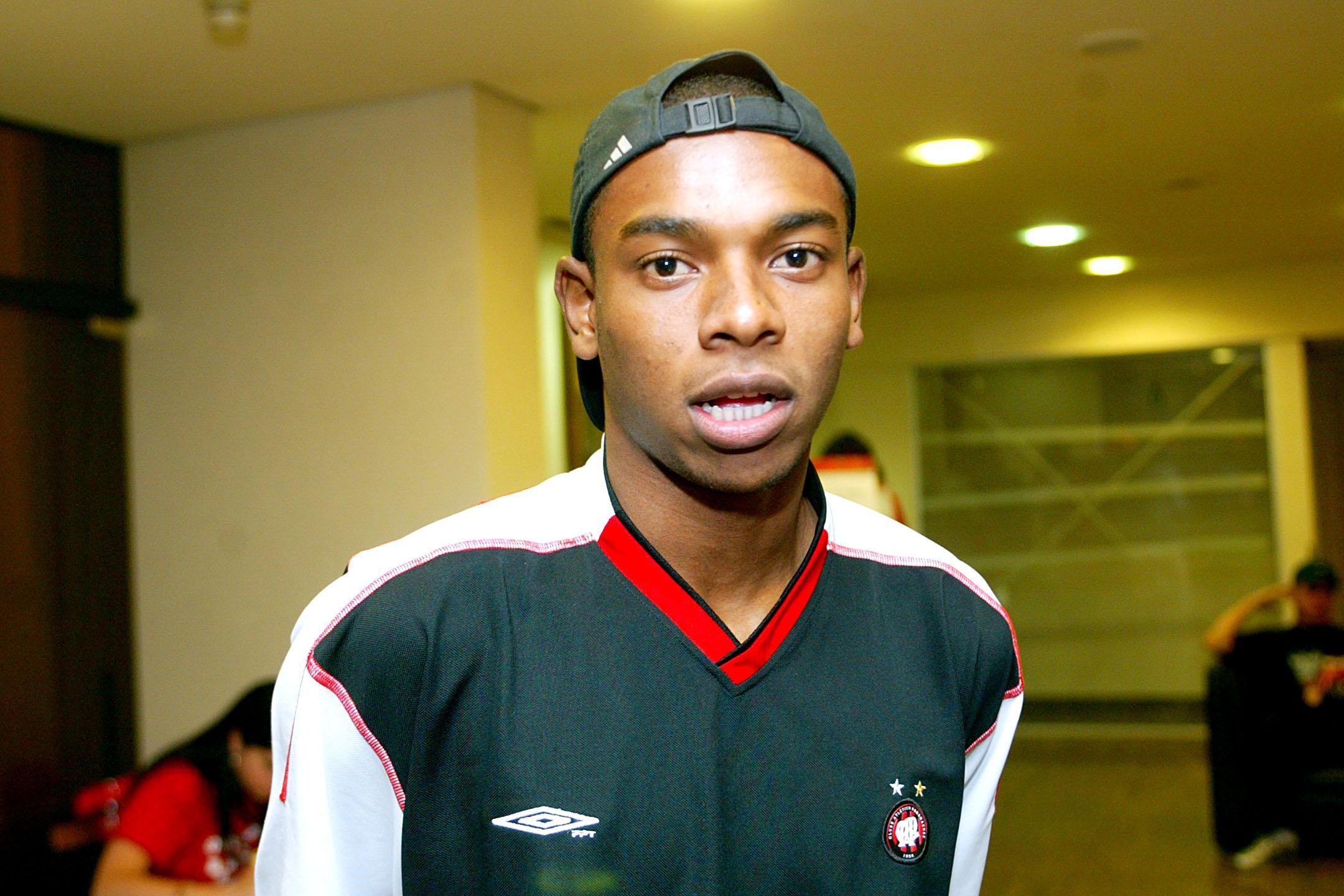 Confira fotos da carreira de Fernandinho - Gazeta Esportiva