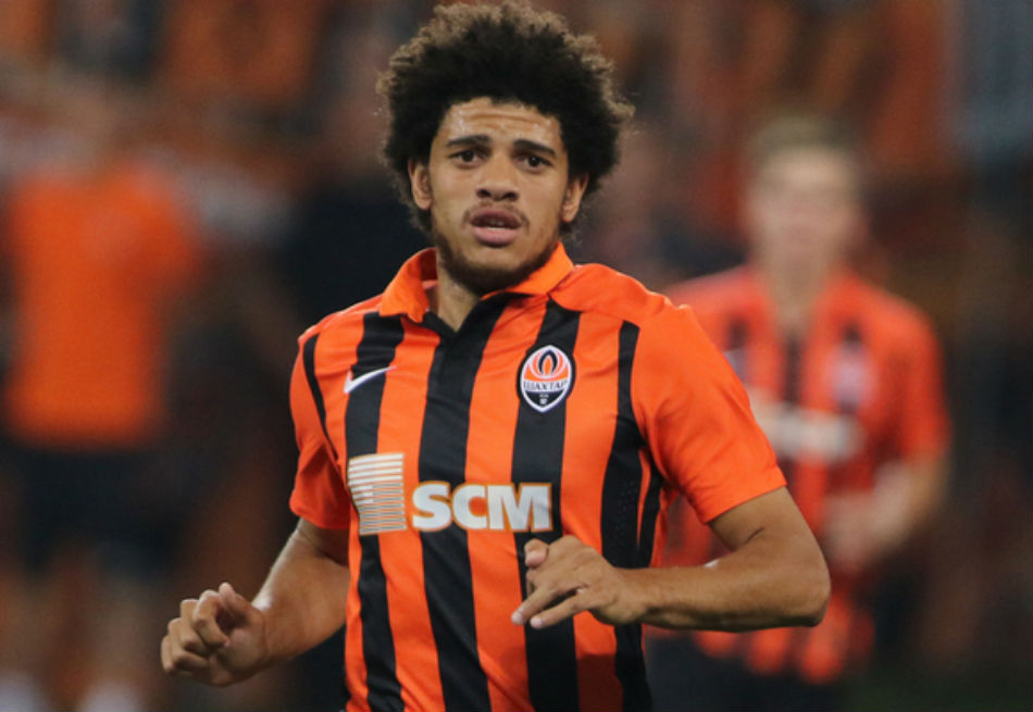 Veja imagens da carreira de Taison, atacante da Seleção Brasileira ...