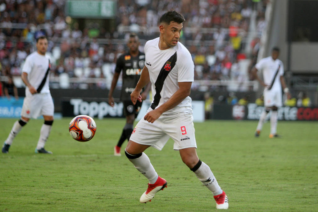 Vasco está perto de perder atacante Andrés Ríos - Gazeta Esportiva
