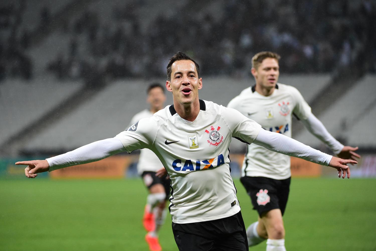 Veja fotos da passagem de Rodriguinho pelo Corinthians - Gazeta Esportiva