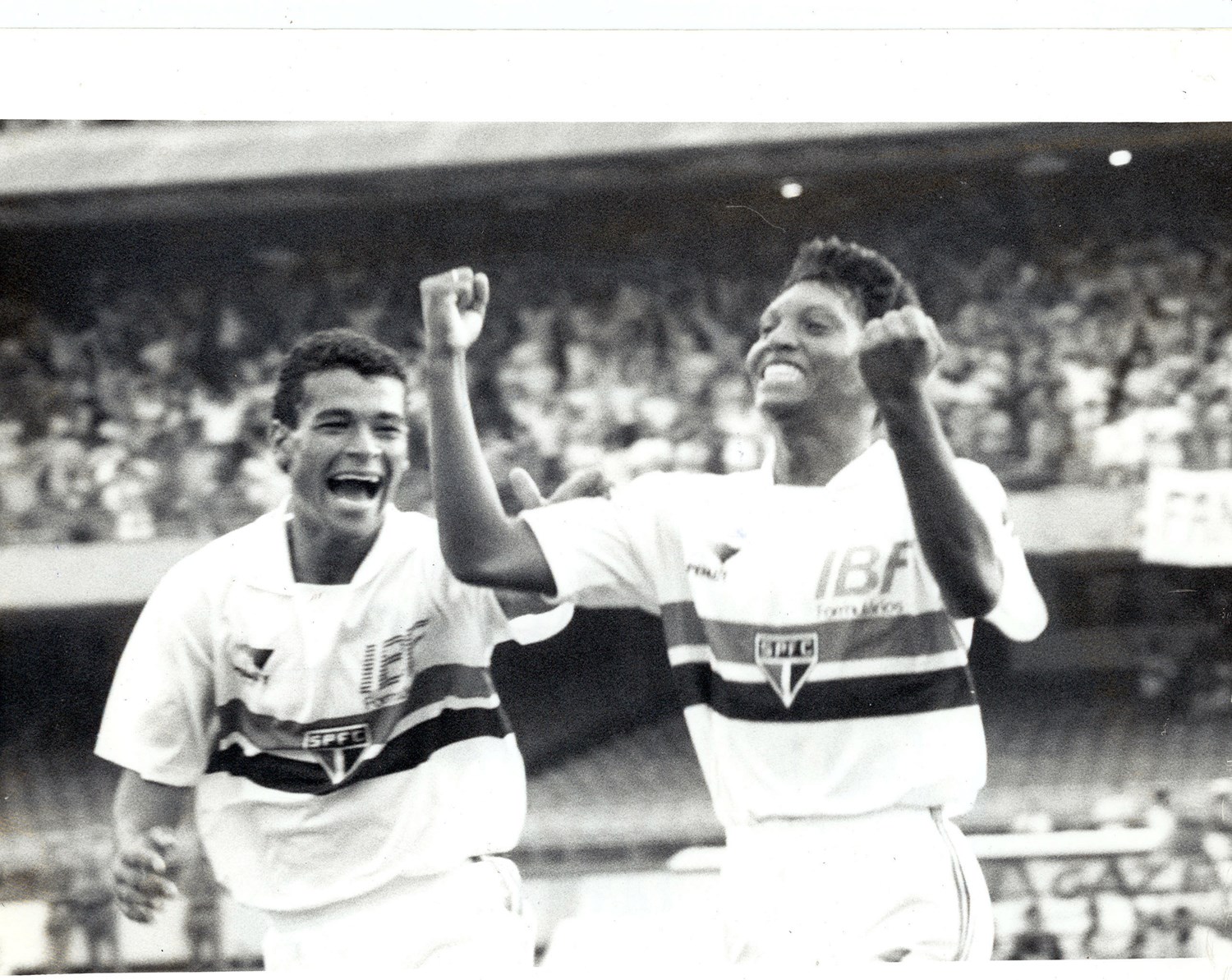 Cafu relembra sucesso no São Paulo: "Anos inesquecíveis" - Gazeta Esportiva