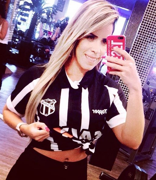 Curta as fotos de Taianna Barroso, musa do Ceará - Gazeta Esportiva