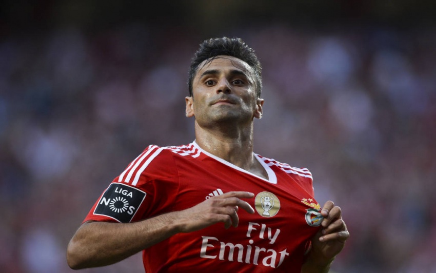 Jonas marca sexto gol em nove jogos e explica comemoração - Gazeta ...