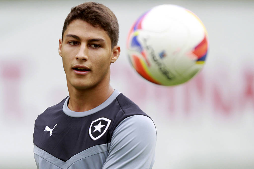 Marcinho destaca estabilidade na pré-temporada do Botafogo - Gazeta ...