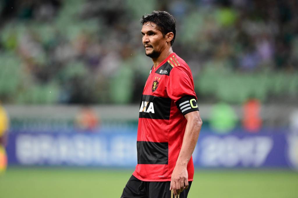 Durval não renova com Sport e clube posta nota de agradecimento ...