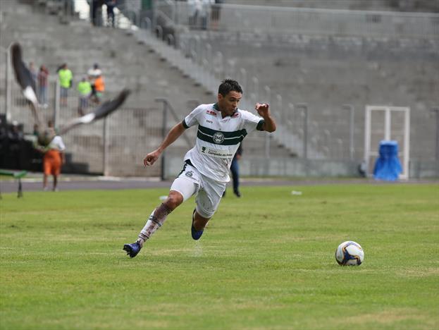 Felipe Mattioni projeta duelo complicado para o Coxa diante do Toledo ...