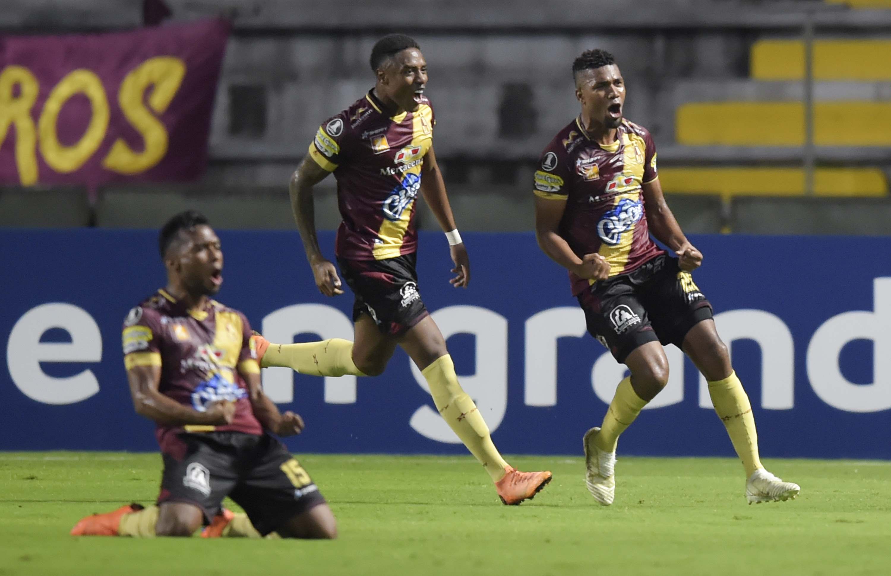 Veja fotos de Tolima x Athletico pela Copa Libertadores - Gazeta Esportiva