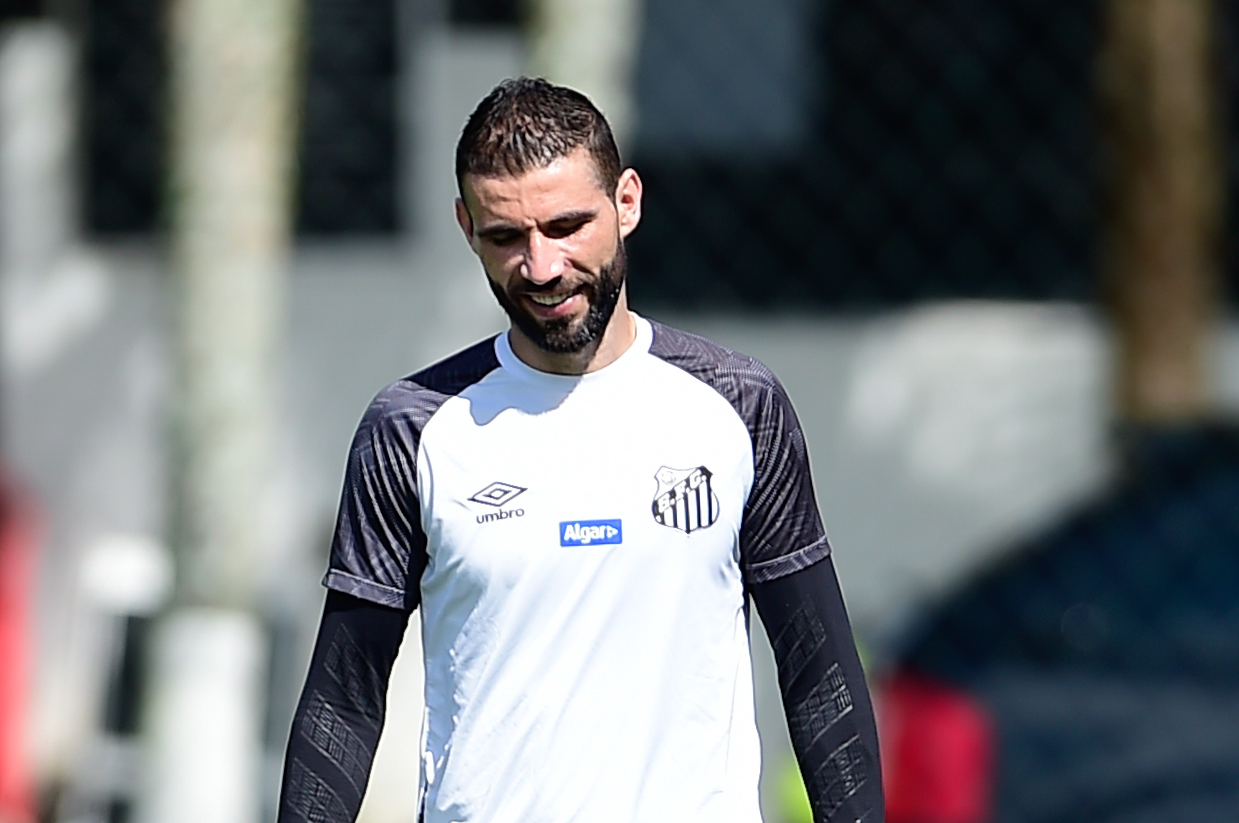 Vanderlei faz balanço dos meses de trabalho de Sampaoli no Santos ...