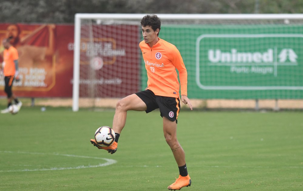 Odair revela que lesão de Dourado preocupa Internacional - Gazeta Esportiva